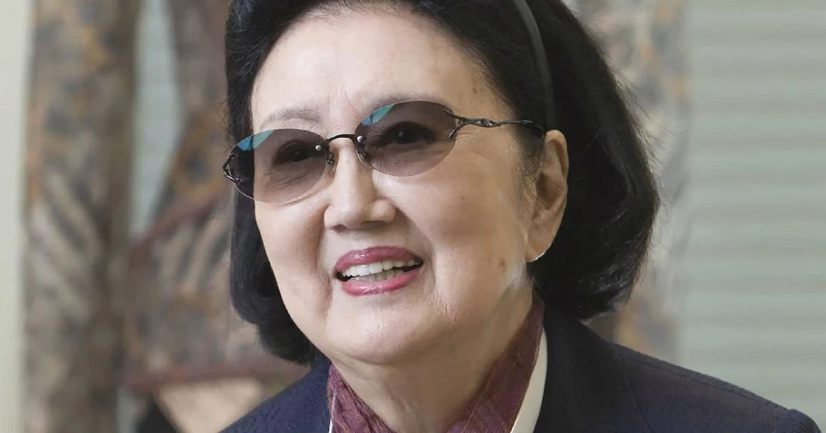 At Age 96, Japanese Fashion Designer Hanae Mori Passes Away