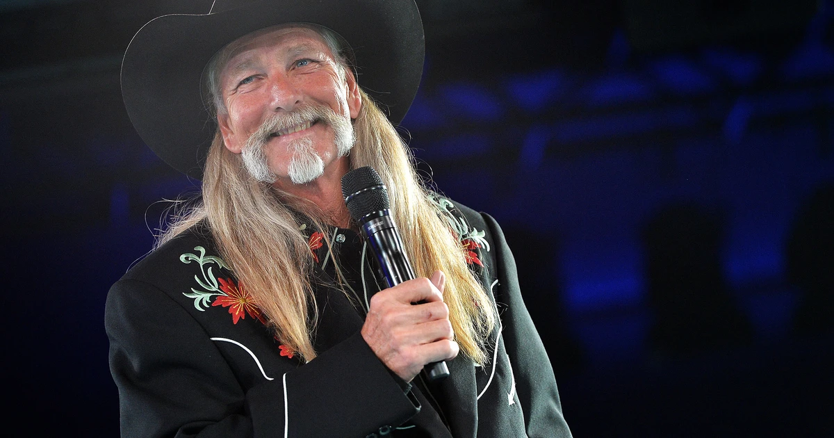 Dean Dillon Net Worth In 2023, Birthday, Age, Wife And Kids